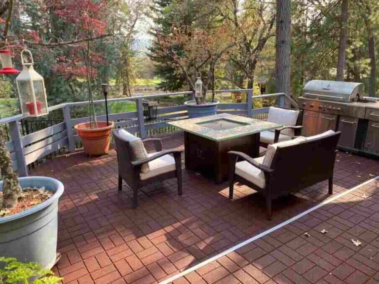7 Affordable Deck Floor Covering Options in Budget - Home Briefings