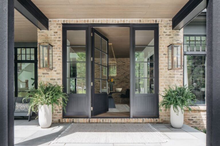 10 Brilliant Front Doors With One Sidelight Designs Ideas - Home Briefings