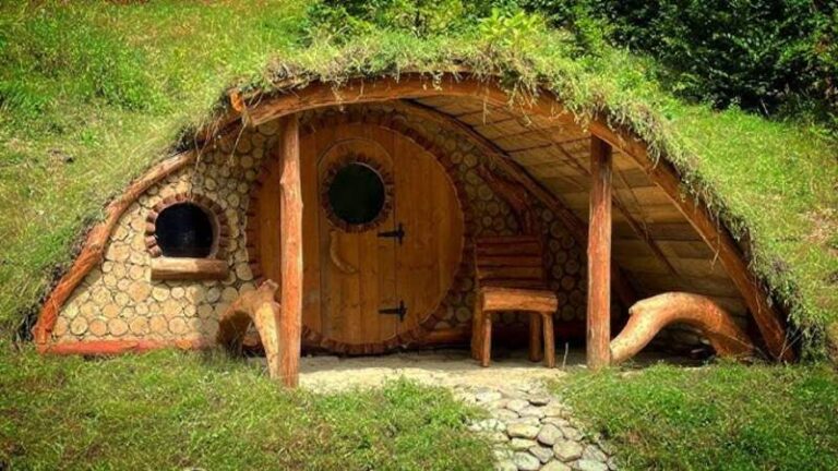 20 Real-life Existing Hobbit Houses That You Can Visit - Home Briefings