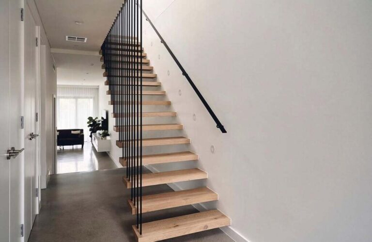 10 Reasons to Have Steel Handrails for Stairs In Every Home - Home ...