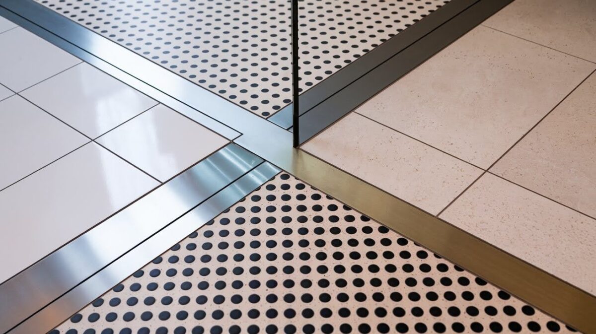 17 Creative Tile-to-Tile Floor Transition Ideas - Home Briefings