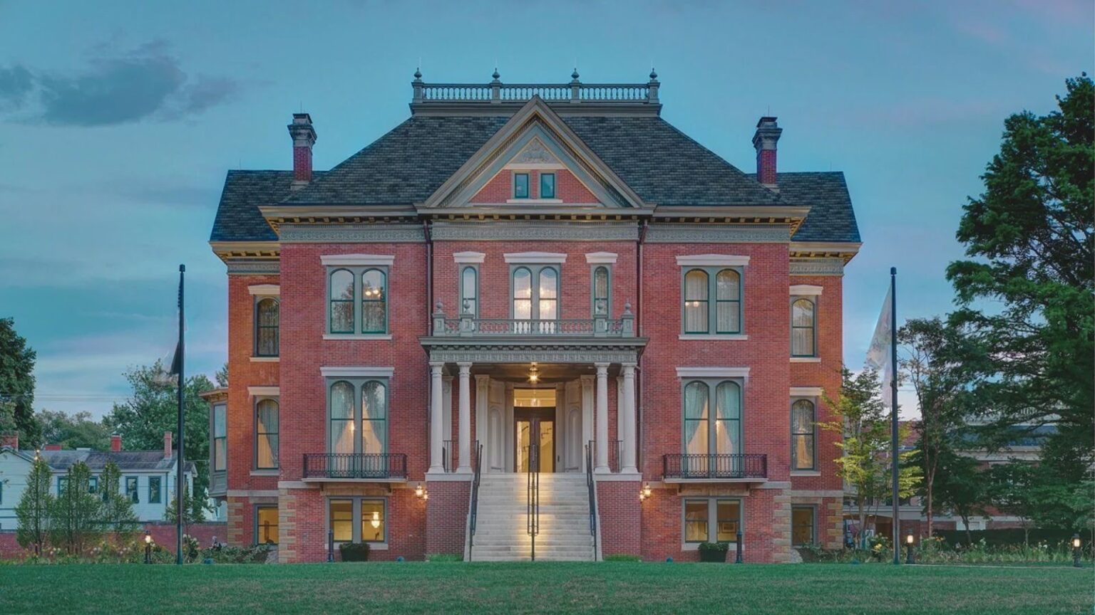 JB Pritzker House: Inside the Illinois Governor's Mansion - Home Briefings